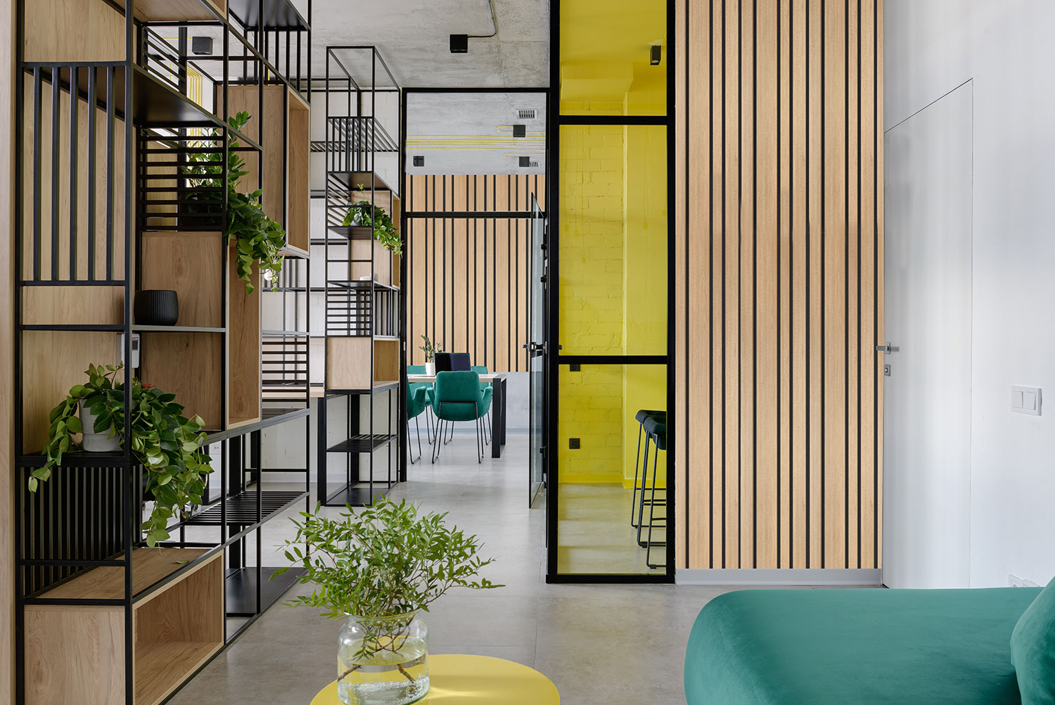 Linea Mixed Plank – Linea Ceiling & Wall Systems Inc.